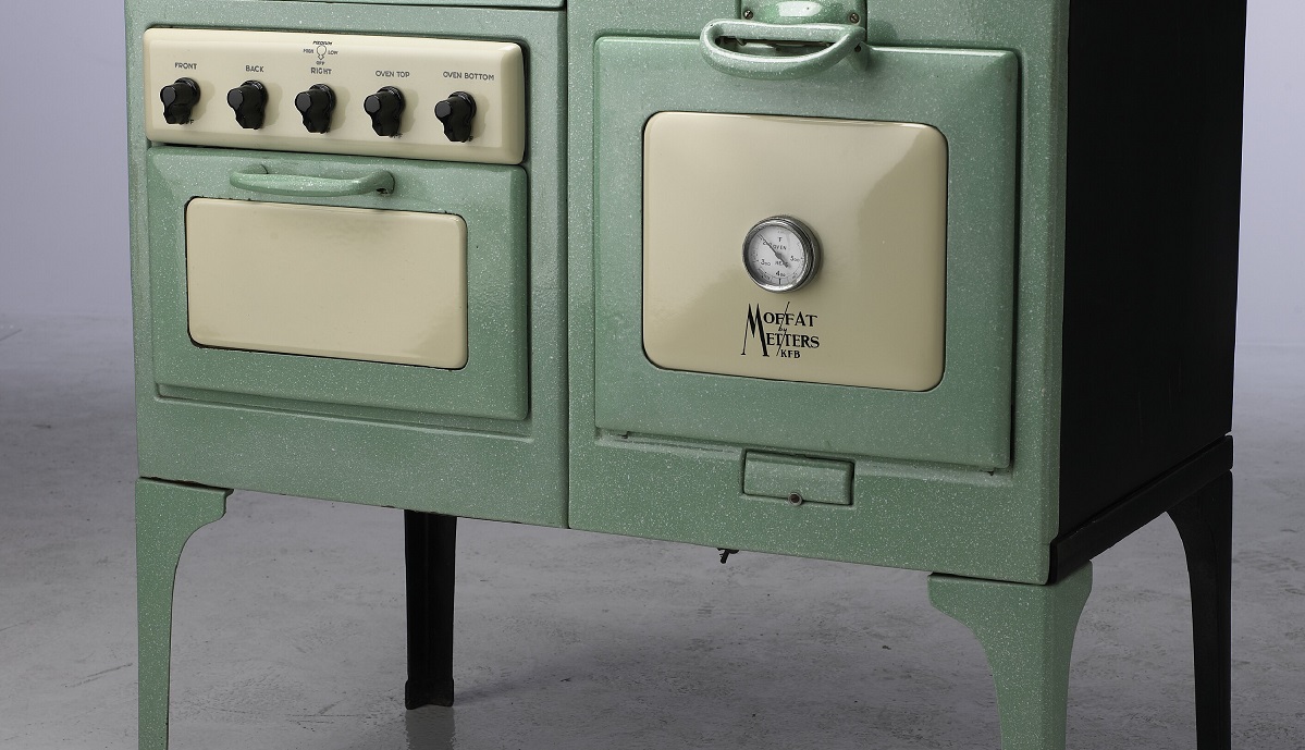 The Stove-Leg Season - Decoding Creativity